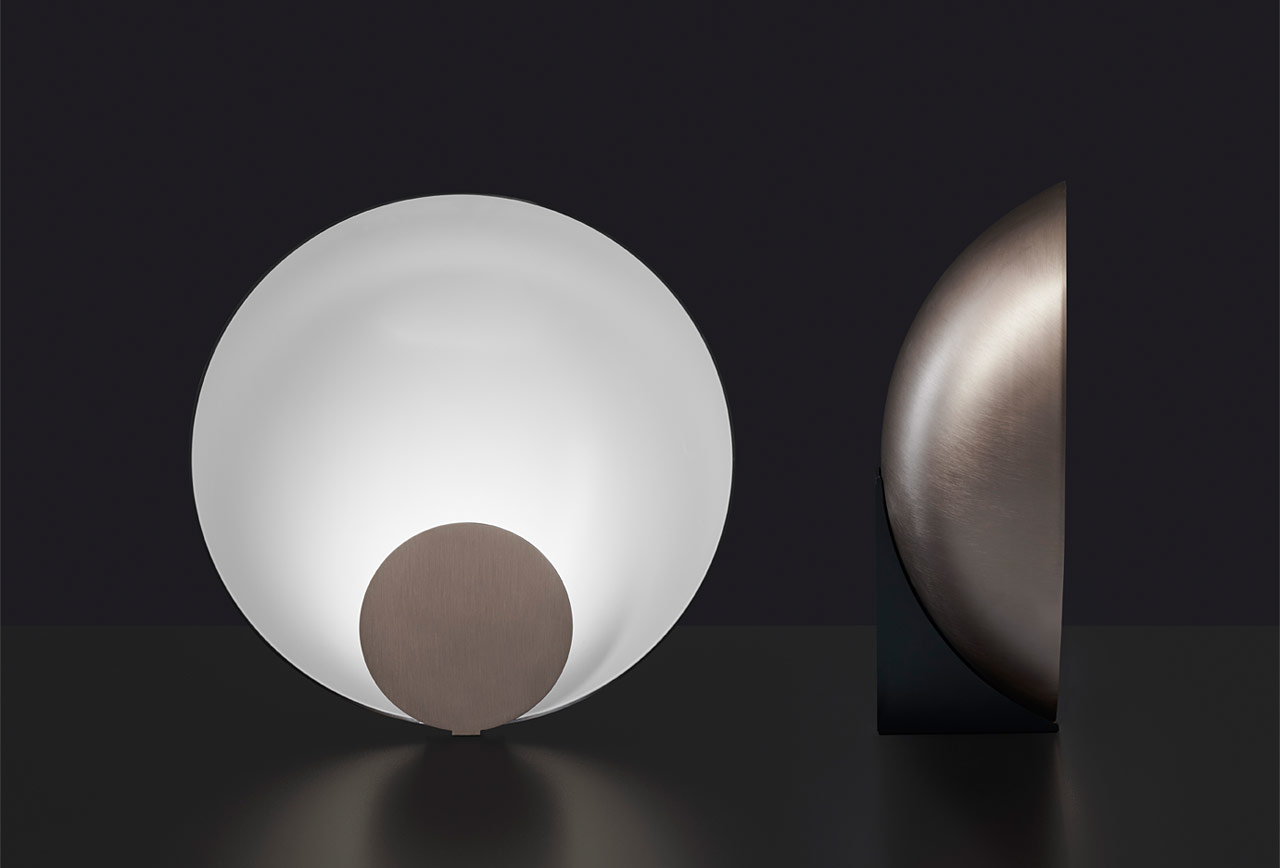 Marta Perlaがデザインを手がけた 照明ブランド Oluceのテーブルランプ「Siro」 | AXIS Web | デザインの視点で ...