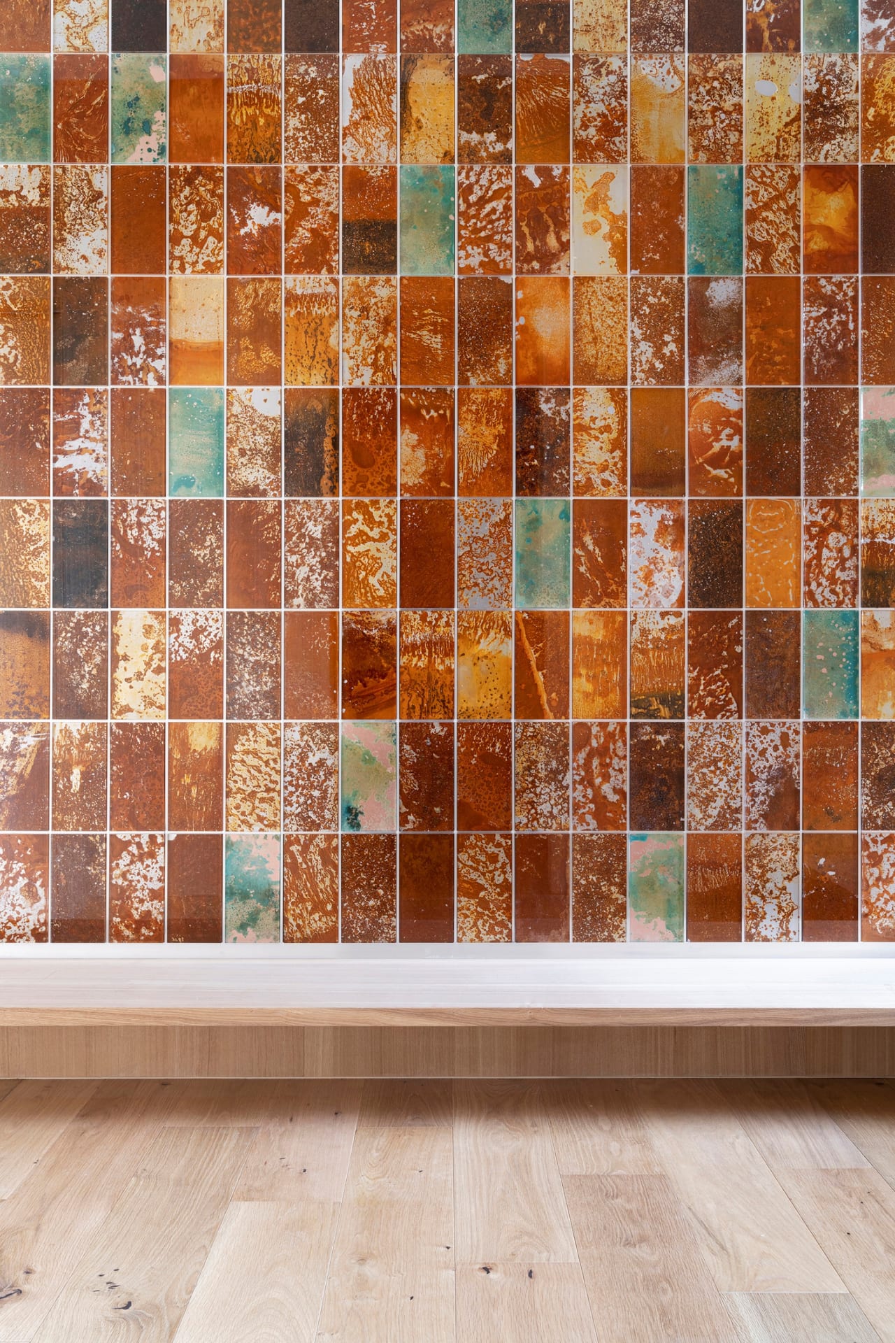 錆にフォーカスした実験的素材「Rust Harvest」の新作が公開 抽象画のようなグラフィカルな模様に注目 | AXIS Web ...