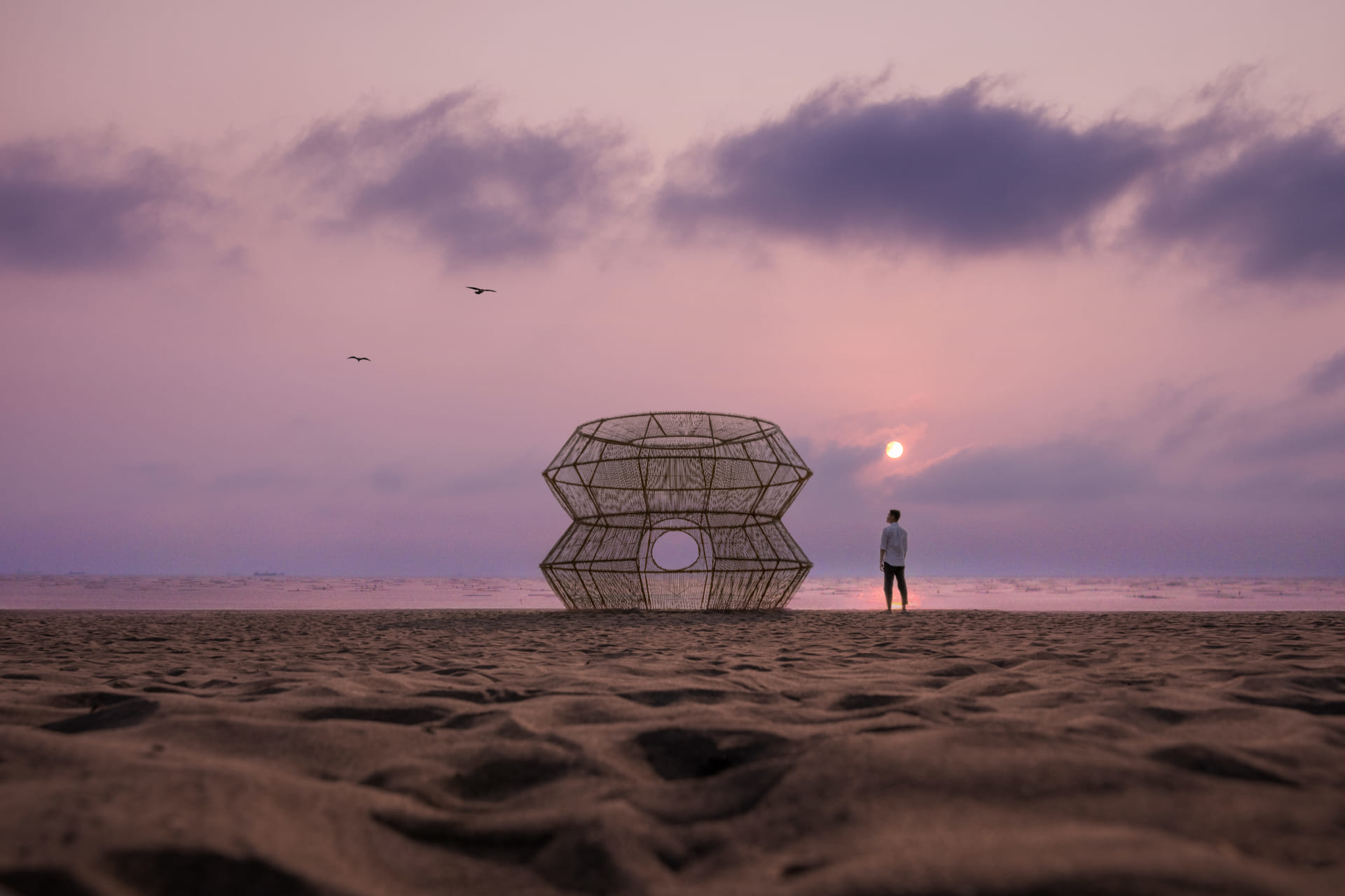 漁の網かごをモチーフにしたインスタレーション Cheng Tsung FENGの「Fish Trap House V Yuguang ...