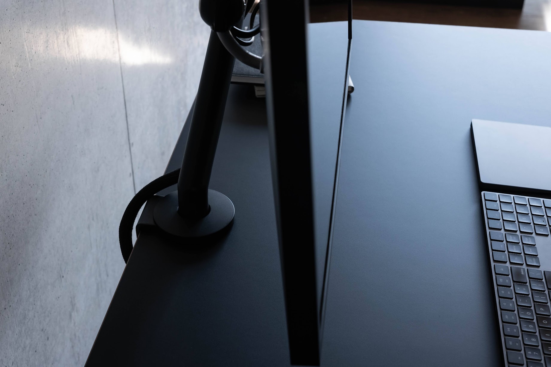 ものづくりブランドがobjcts.io 白金店に集結 「REFRAME 未来をプロトタイプするプロダクト展」 | AXIS Web | デザインの視点で、人間の可能性や創造性を伝えるメディア