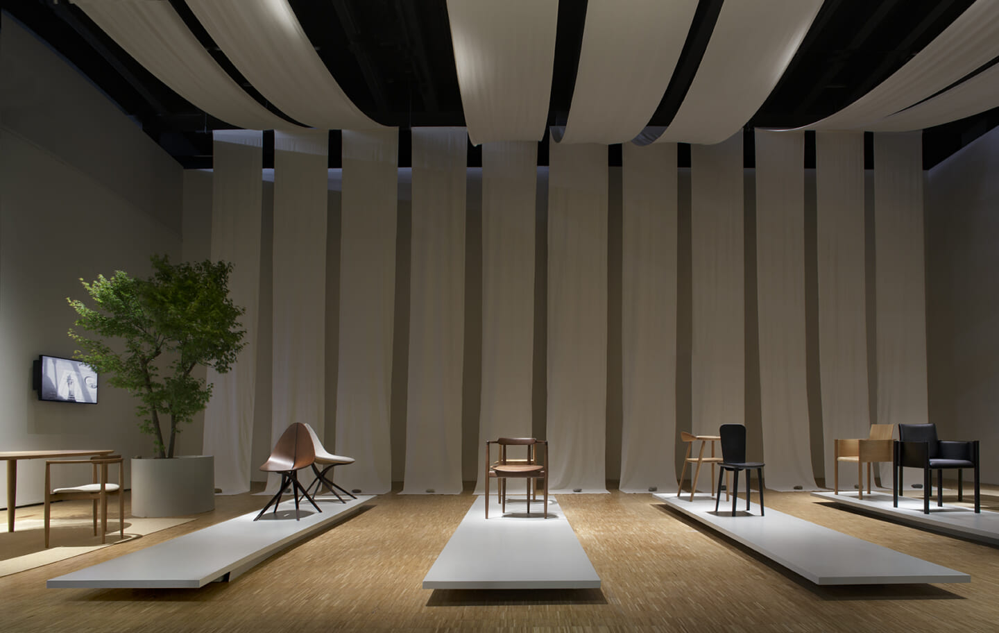 日本のものづくりの力を結集させた新ブランド「KOYORI」 国内デビューを記念したエキシビジョンを開催 | AXIS Web | デザインの ...