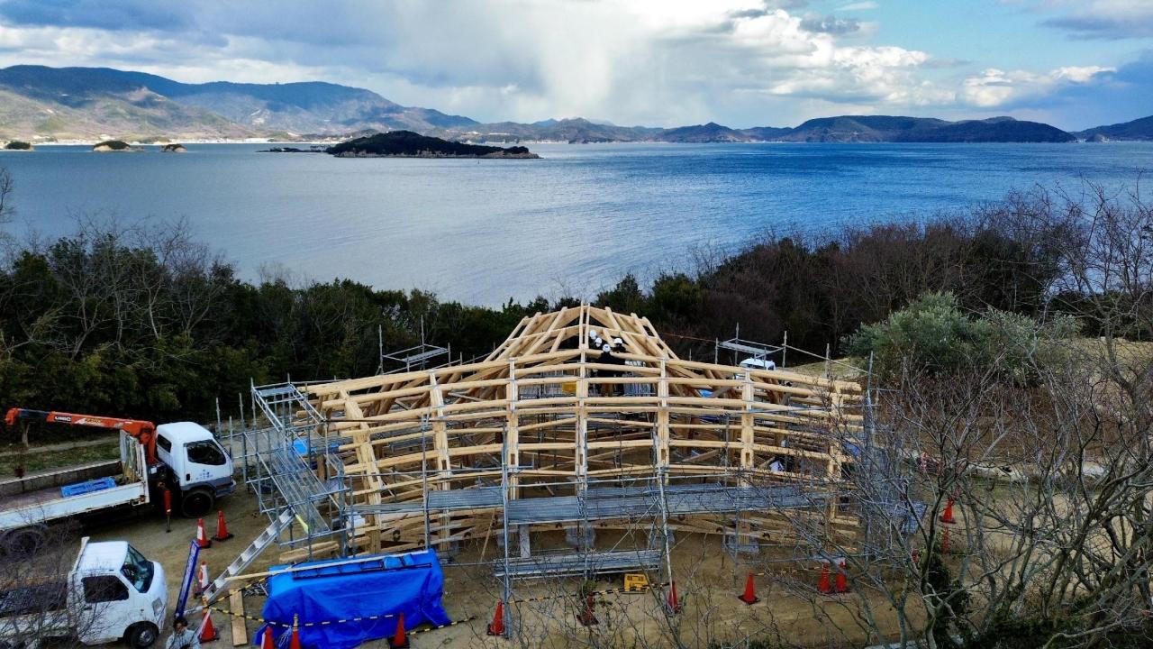 設計集団VUILDと建築の民主化を目指す 香川県・小豆島の「オリーヴの森」 | AXIS Web | デザインの視点で、人間の可能性や創造性を伝えるメディア