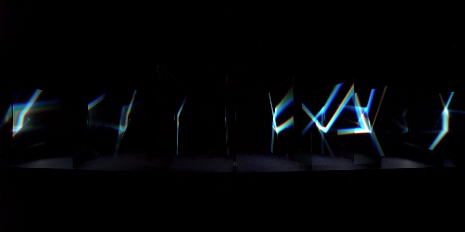 ビジュアルデザインスタジオWOWの新作発表「WOW Art Exhibition: Refraction + Render」 | AXIS ...